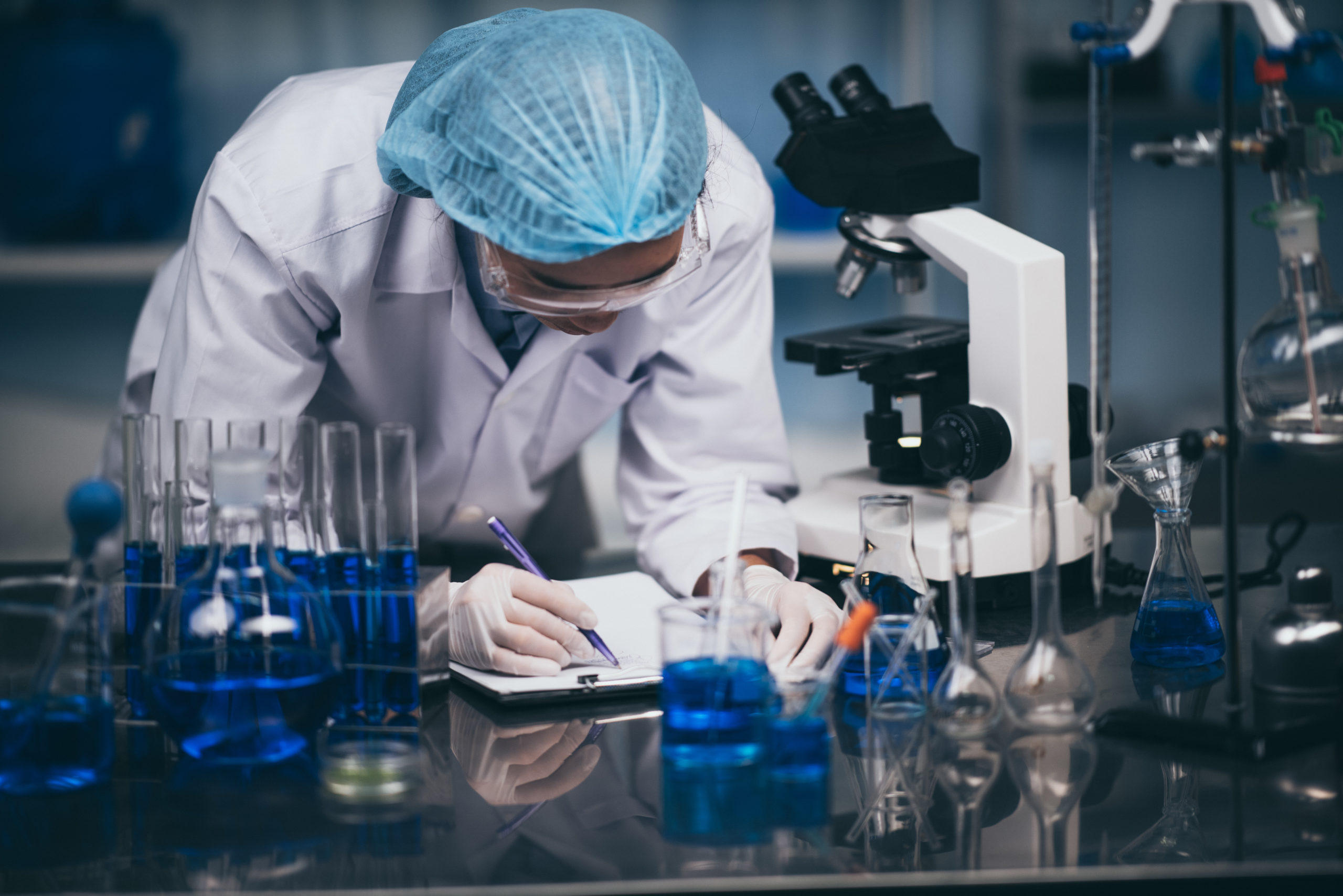 O Mercado Cosmético: Oportunidades e a Importância da Qualificação ...